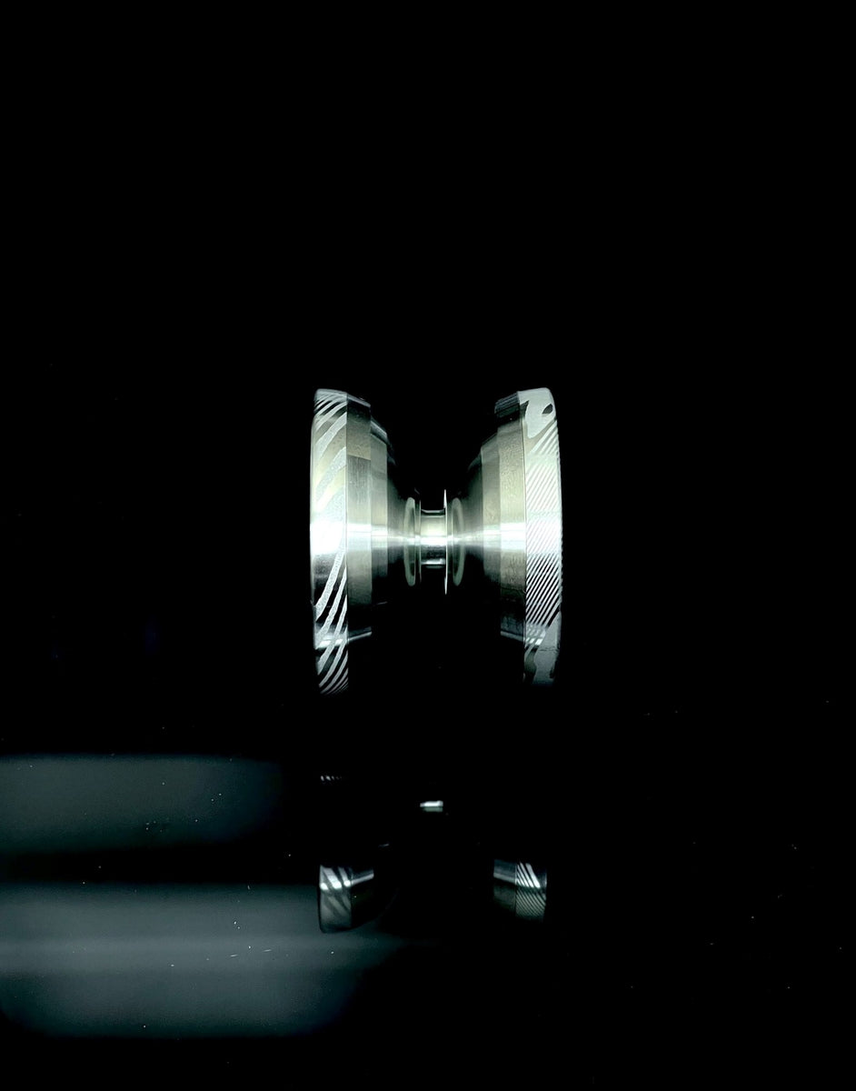 Full Metal Damascus – Enso Yoyo